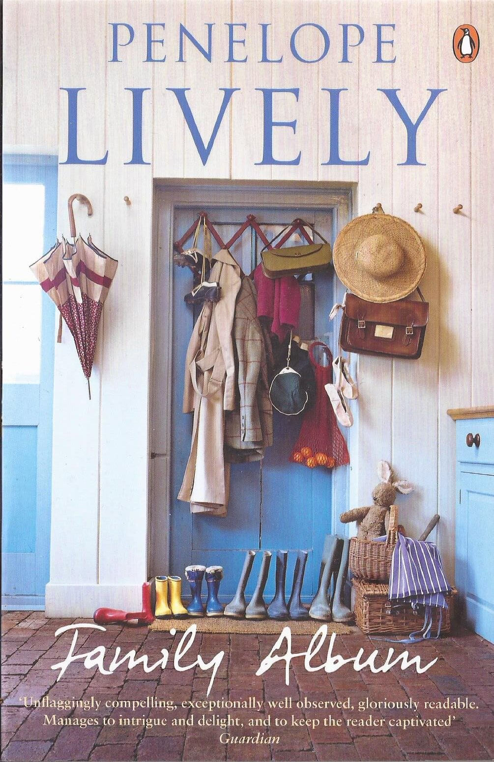 FAMILY ALBUM - Penguin UK - Kel Ediciones